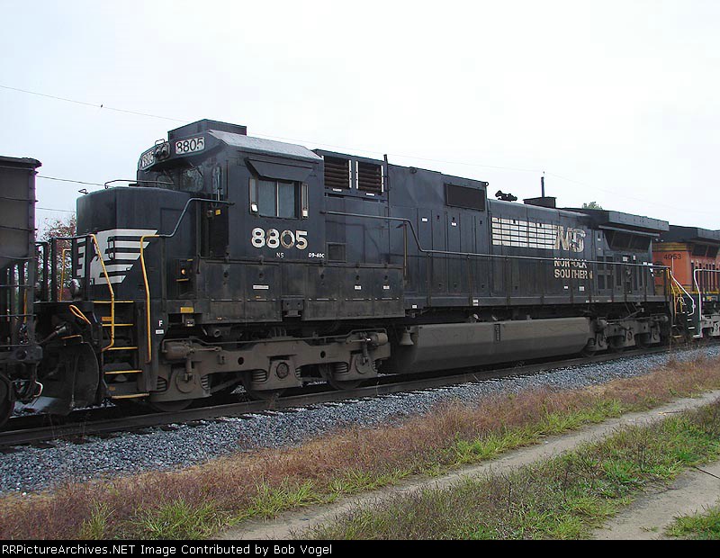 NS 8805